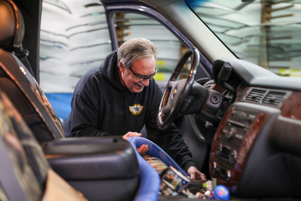 Windshield Repair & Replacement in Kitsap Peninsula